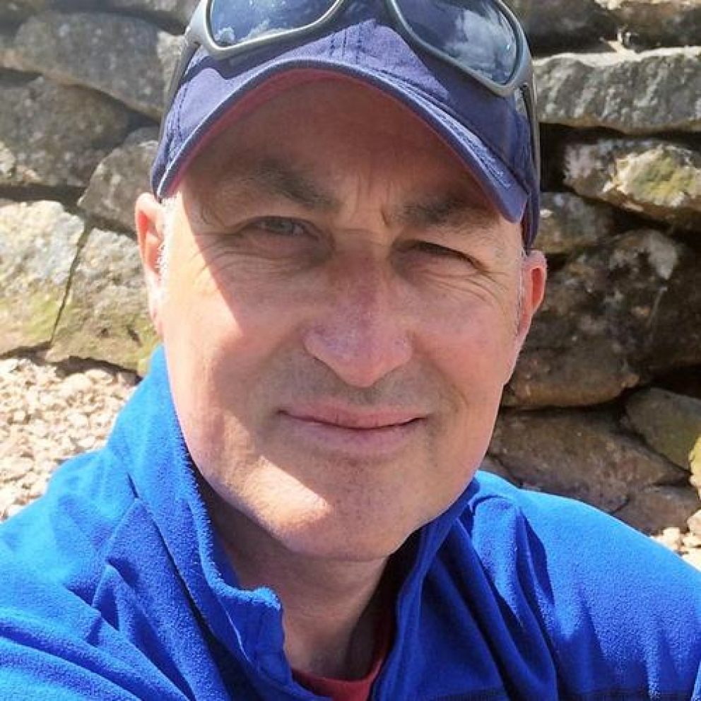 Mindful canoeing woodland retreats in Devon, UK. Learn more