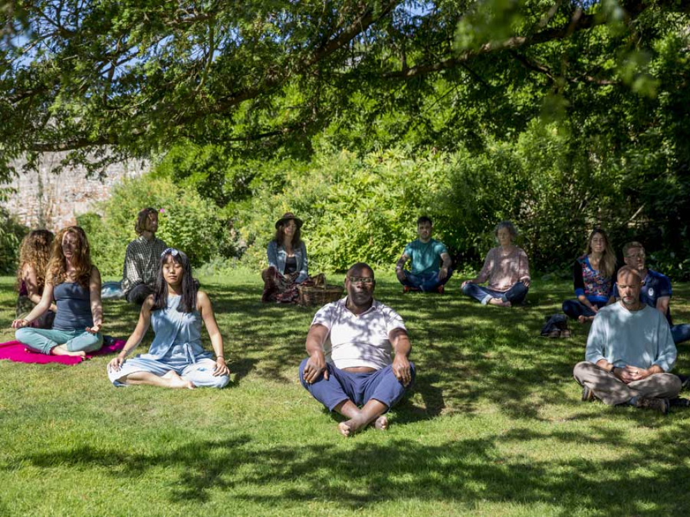 5-night silent meditation retreat in South Devon, UK. LIMITED SPACES