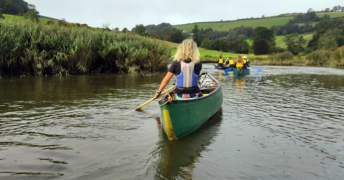 Mindful canoeing woodland retreats in Devon, UK. Learn more